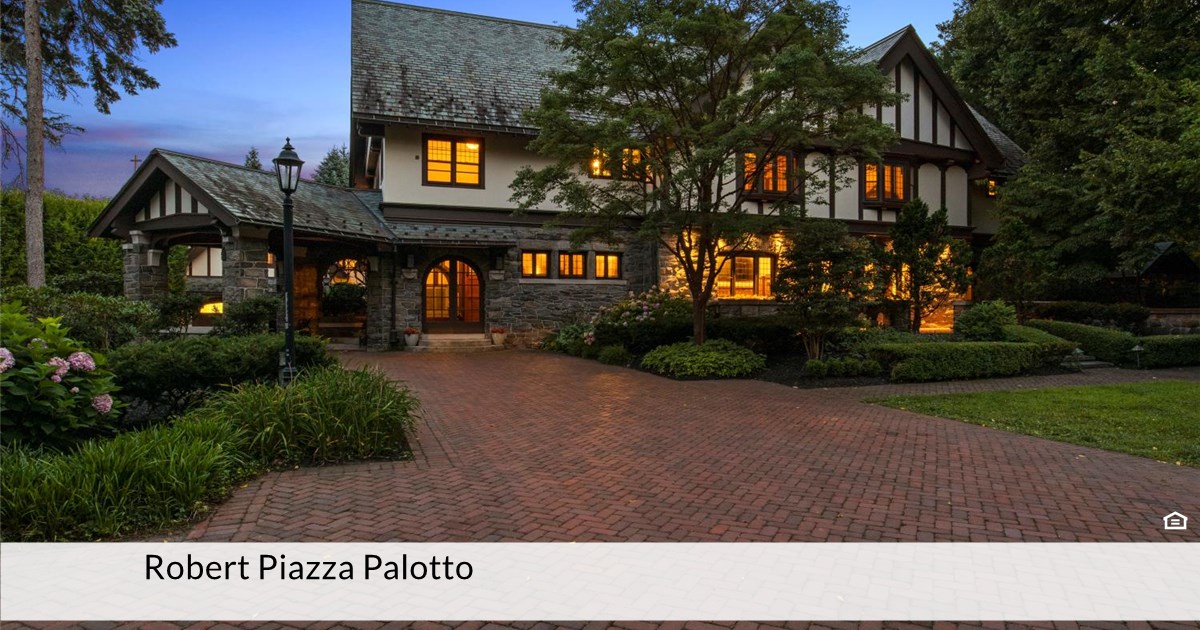 2615 East Ave, Rochester, NY 14610